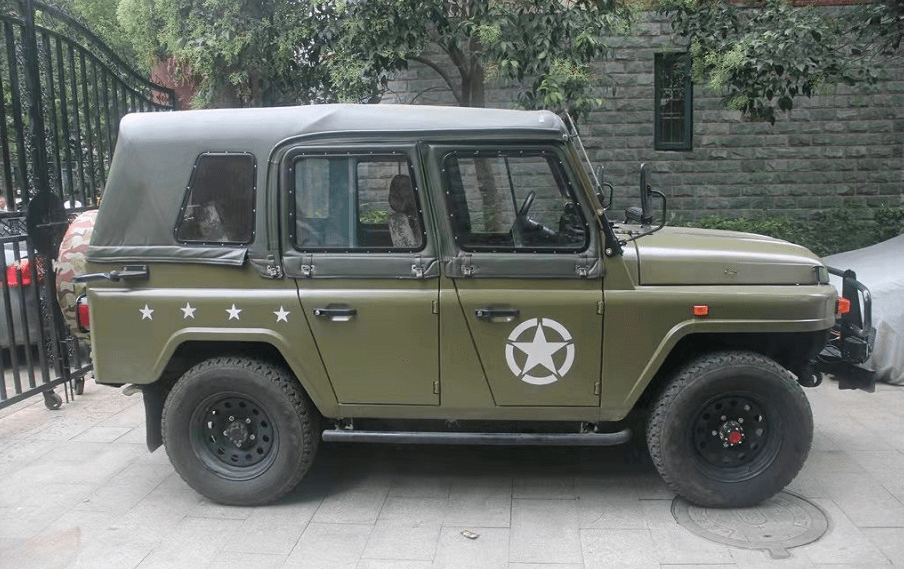 北汽BJ212终迎换代，56年戎马告一段落，新款能挑战坦克300吗？_搜狐汽车_搜狐网