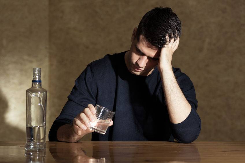 长期喝酒的人,或升高这6种疾病的患病概率,若你有,趁早戒酒酒精胰腺物质