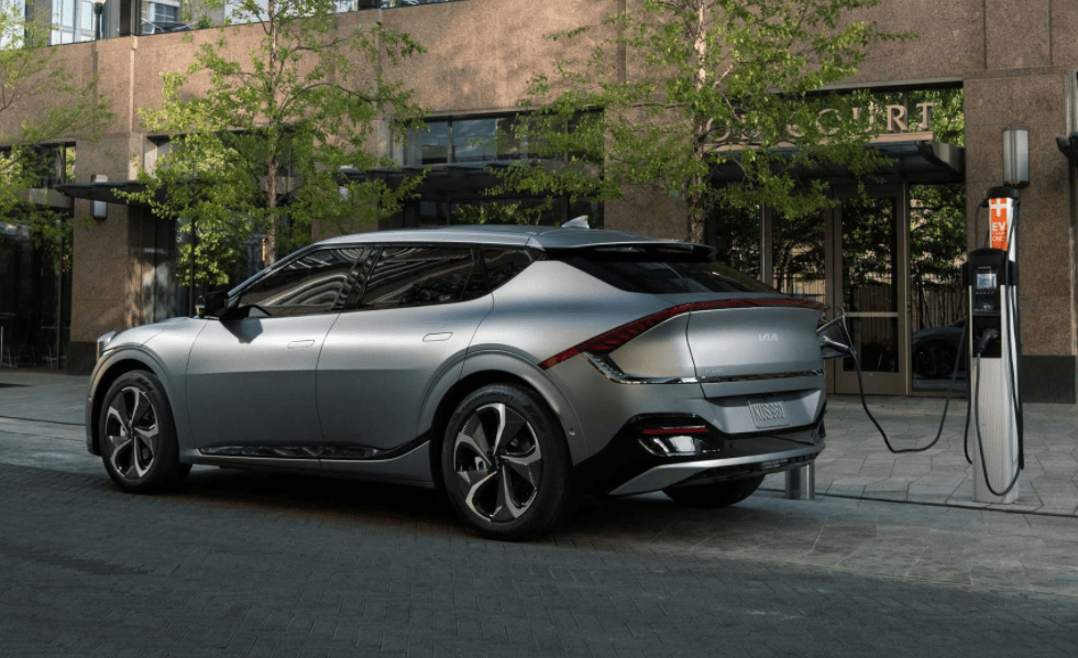 支持800V超高速补能！起亚首款纯电动车EV6上市，约21.1万起_搜狐汽车_搜狐网