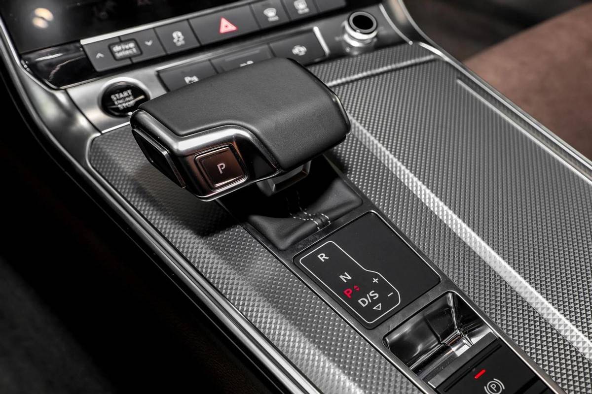 售价45.97万起，肖战代言的全新奥迪A7L香不香？竞争56E有戏吗？_搜狐汽车_搜狐网