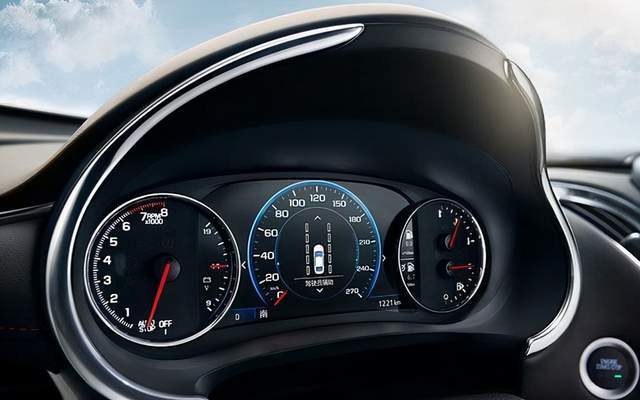 雪佛兰又成功了，长4933mm入门1.5T，颜值、操控一流，关键不贵_搜狐汽车_搜狐网