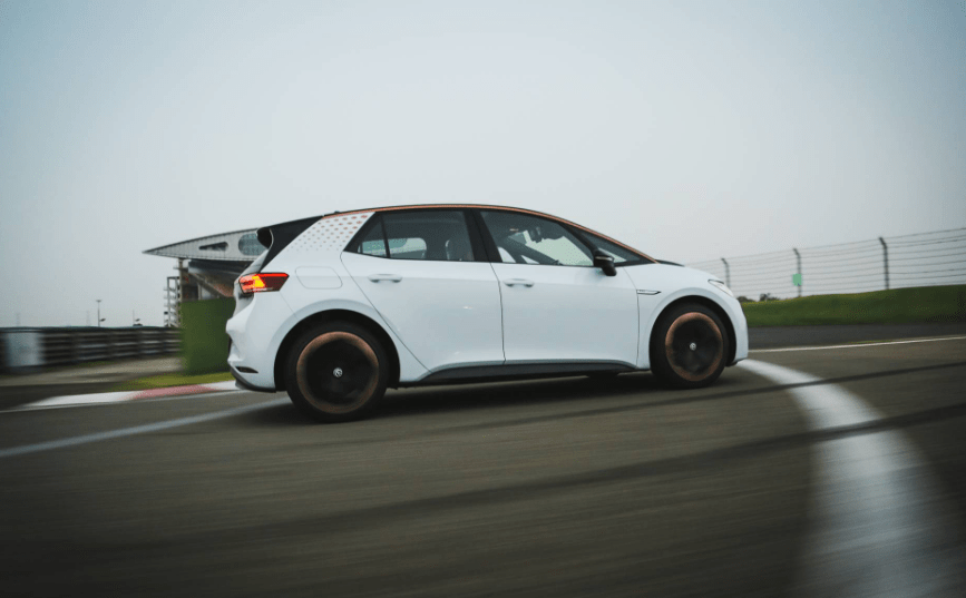 经过338项安全检测的ID3，电池安全真靠谱吗？_搜狐汽车_搜狐网