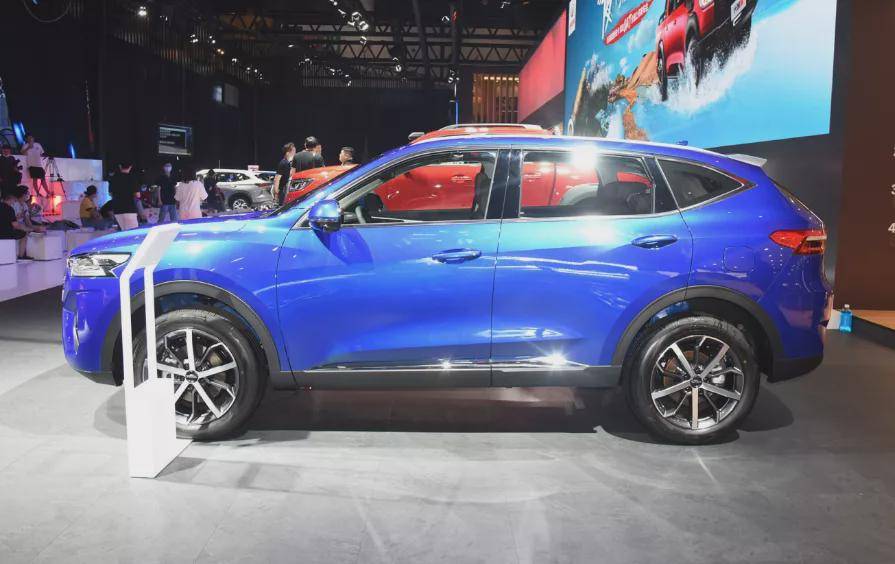 运动帅气SUV怎么选才好？荣威RX5 MAX对比哈弗F7_搜狐汽车_搜狐网