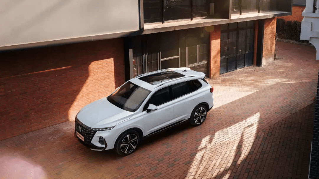 内外兼修，荣威RX5eMAX_搜狐汽车_搜狐网