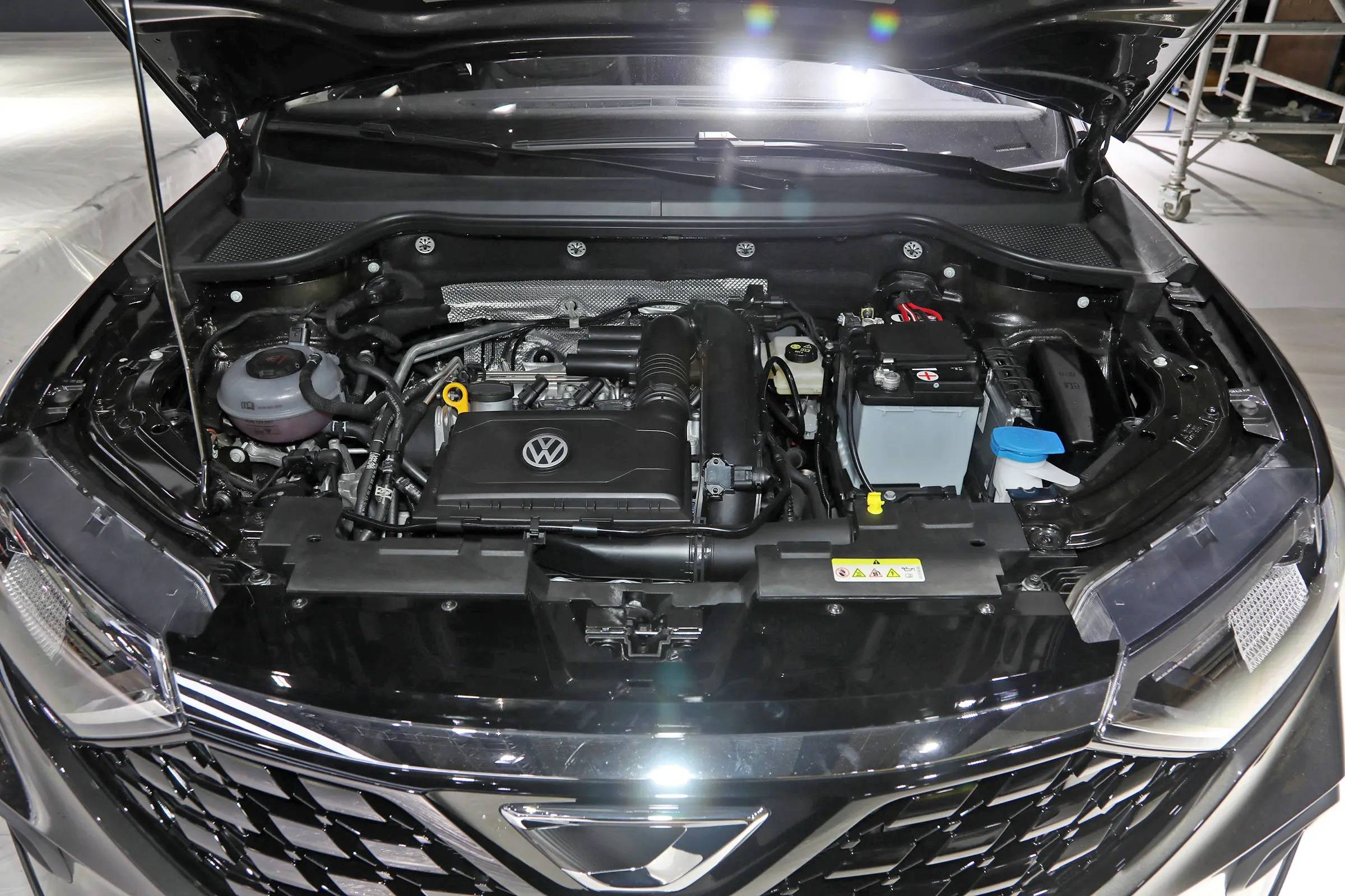 10.78万元起 2022款捷达VS7 Pro上市 标配液晶仪表盘_搜狐汽车_搜狐网