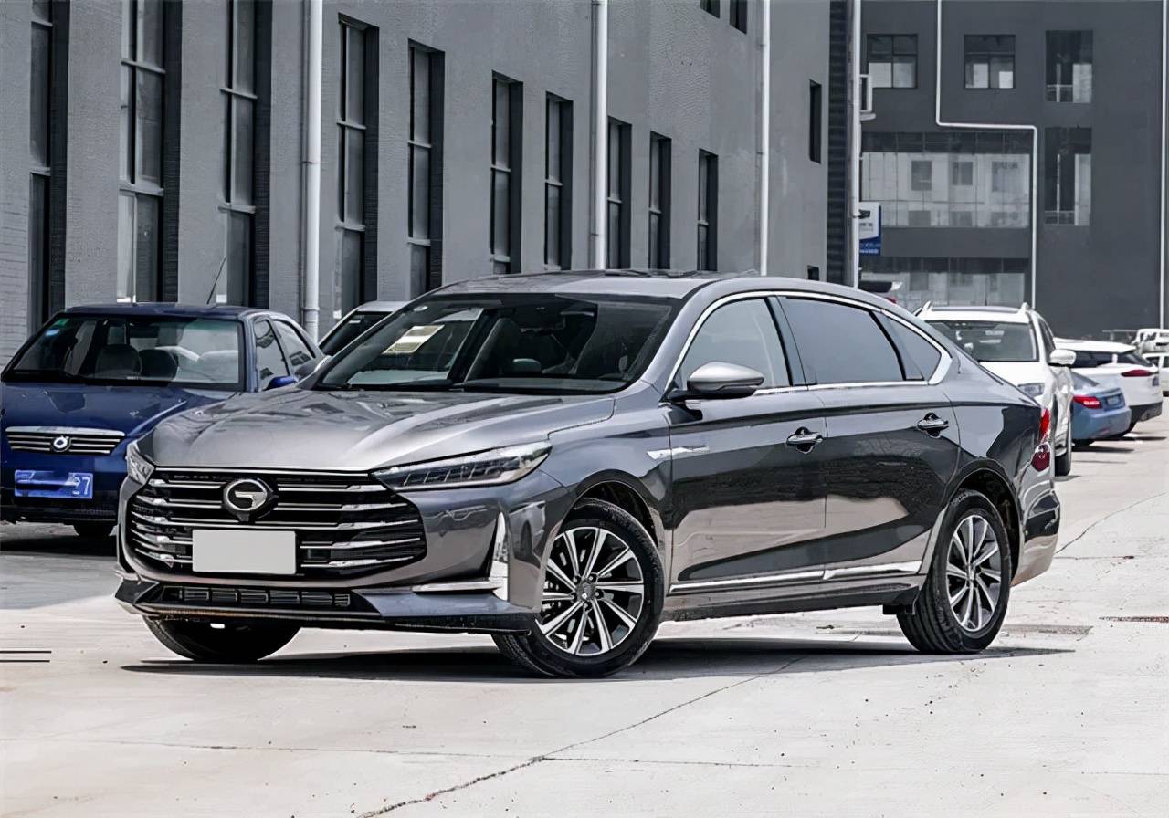 车300：车长超5米，不输奥迪A6L，配2.0T，曾月销上万如今卖不动_搜狐汽车_搜狐网