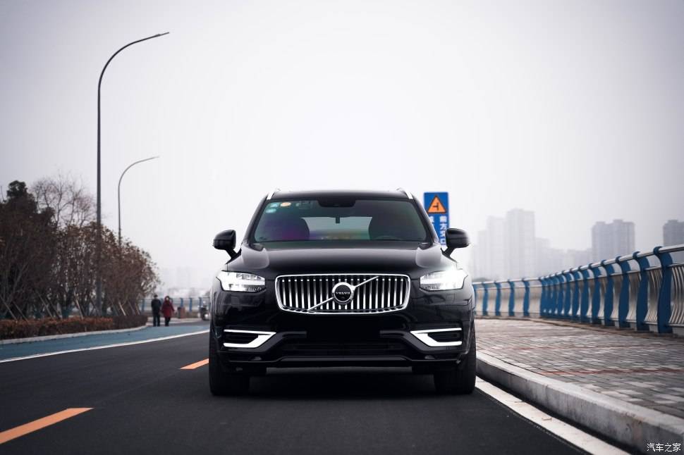 沃尔沃XC90对比奔驰GLS——好就是贵、贵就是好_搜狐汽车_搜狐网