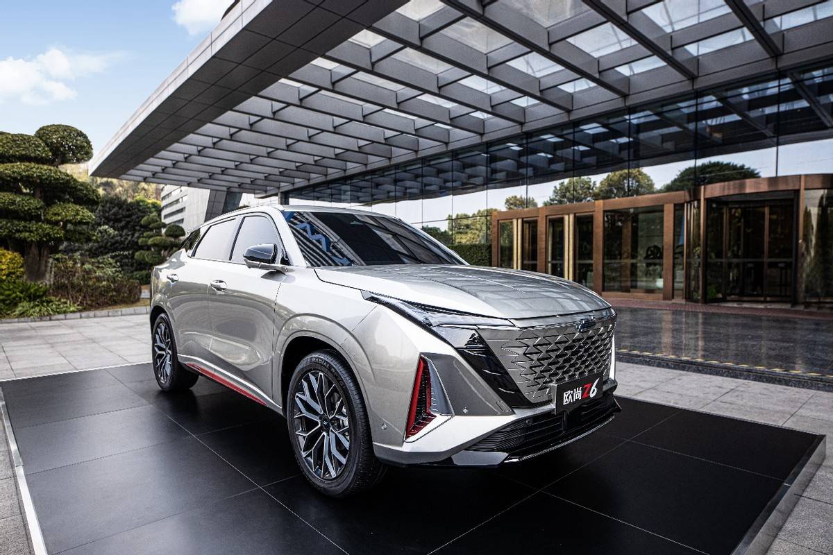 15万级的欧尚Z6内饰公布，将首次搭载OnStyle5.0智慧快乐座舱_搜狐汽车_搜狐网