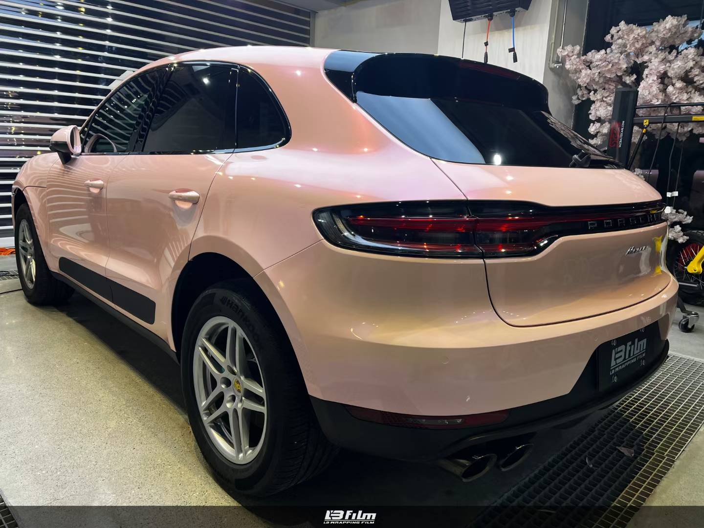 保时捷-Macan车身LB FILM改色膜颜色钻石胭脂粉_搜狐汽车_搜狐网