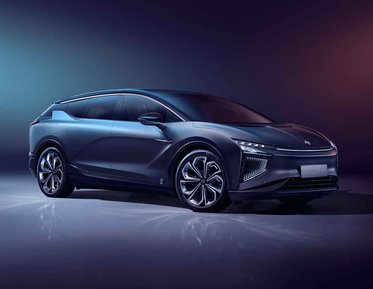 新老势力的交锋 为什么说高合HiPhi X比宝马iX更讨消费者喜爱？_搜狐汽车_搜狐网