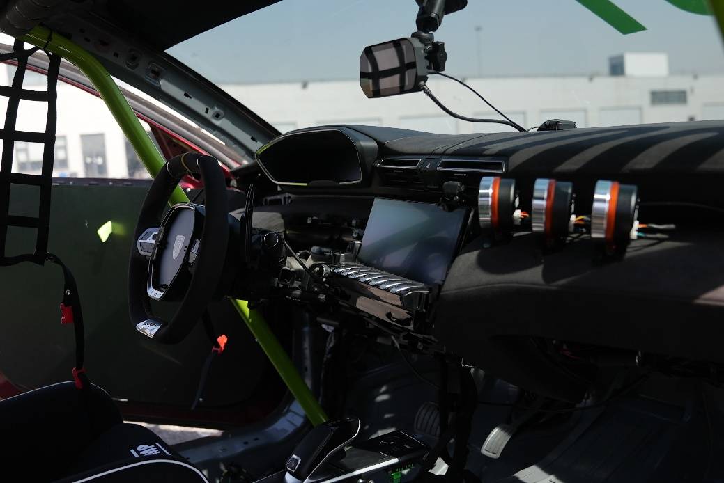 比法拉利488还快0.2秒 标致508L巅峰版的驾控有多强？_搜狐汽车_搜狐网