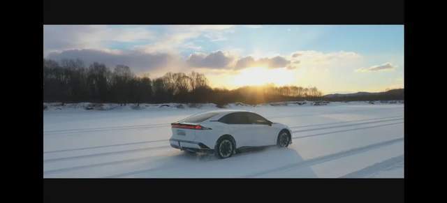 最高续航700km C385将推纯电、增程、氢电版_搜狐汽车_搜狐网