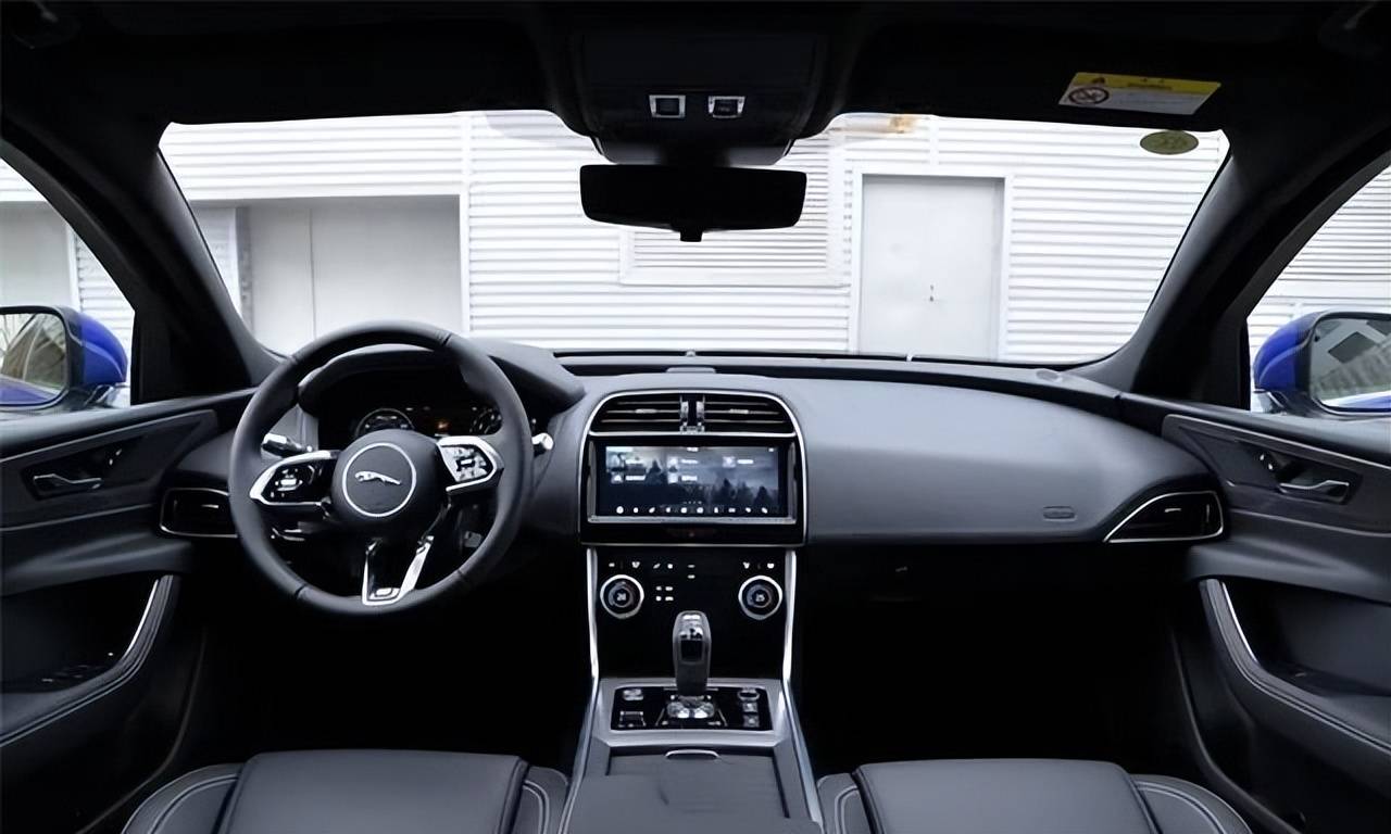 2022选哪款中型轿车？捷豹XEL和沃尔沃S60来PK！_搜狐汽车_搜狐网