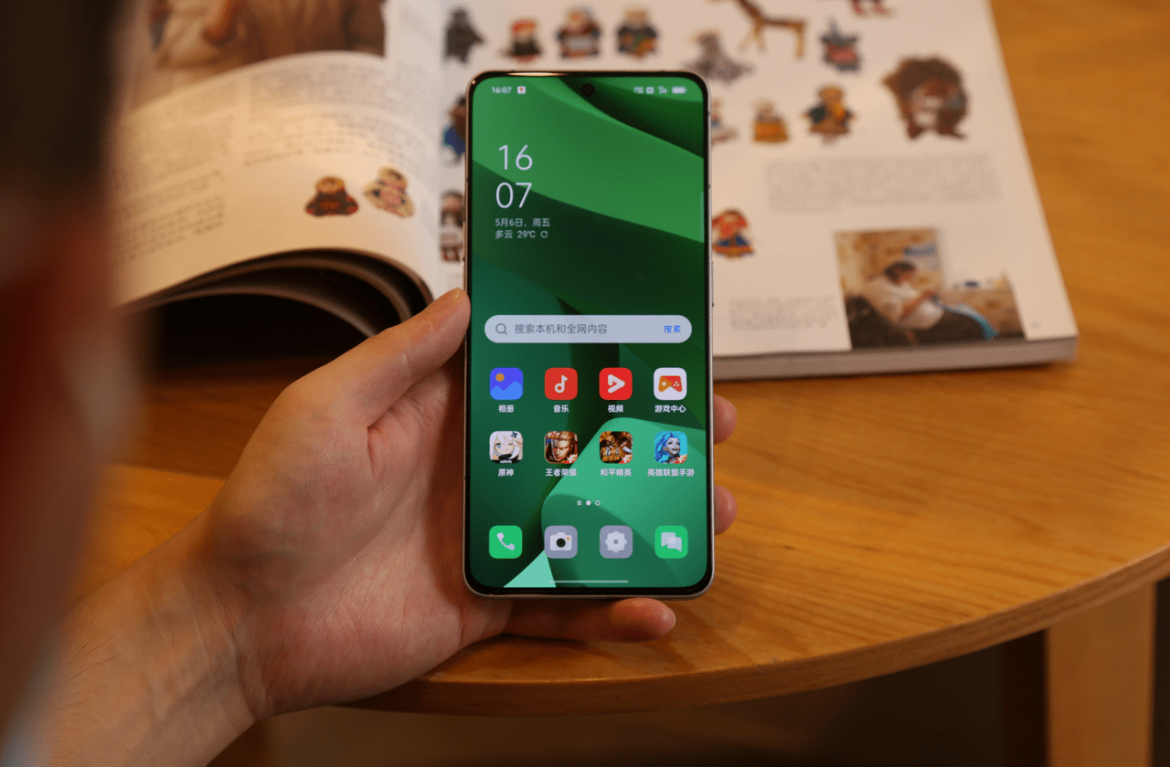 3K价位的不二之选！Reno8 Pro+靠颜值圈粉，这些体验还很“旗舰”_手机搜狐网