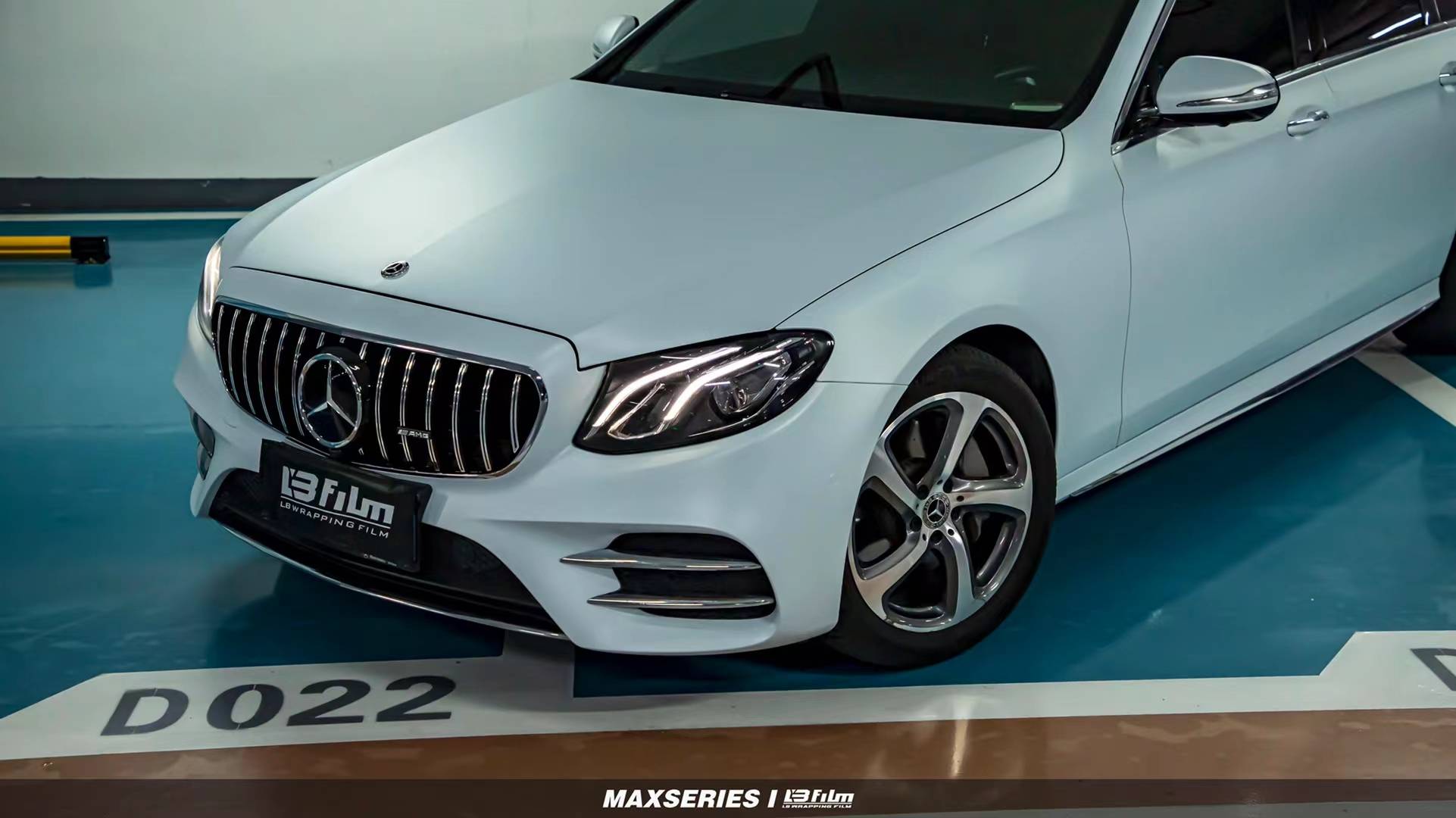 LBFILM-奔驰e300L消光皓月白改色膜_搜狐汽车_搜狐网