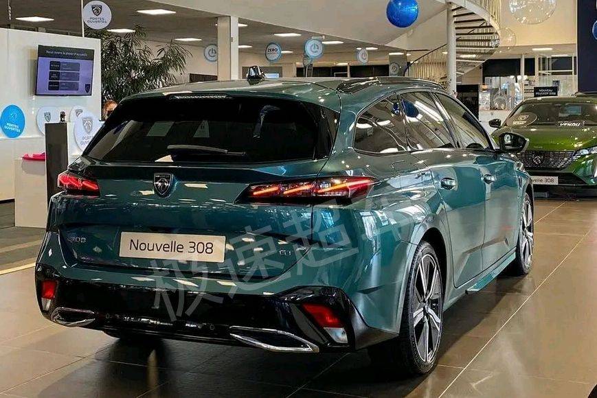 又是焦点？新款标致308SW实拍，獠牙灯组+1.6T+8AT，空间超越速腾_搜狐汽车_搜狐网