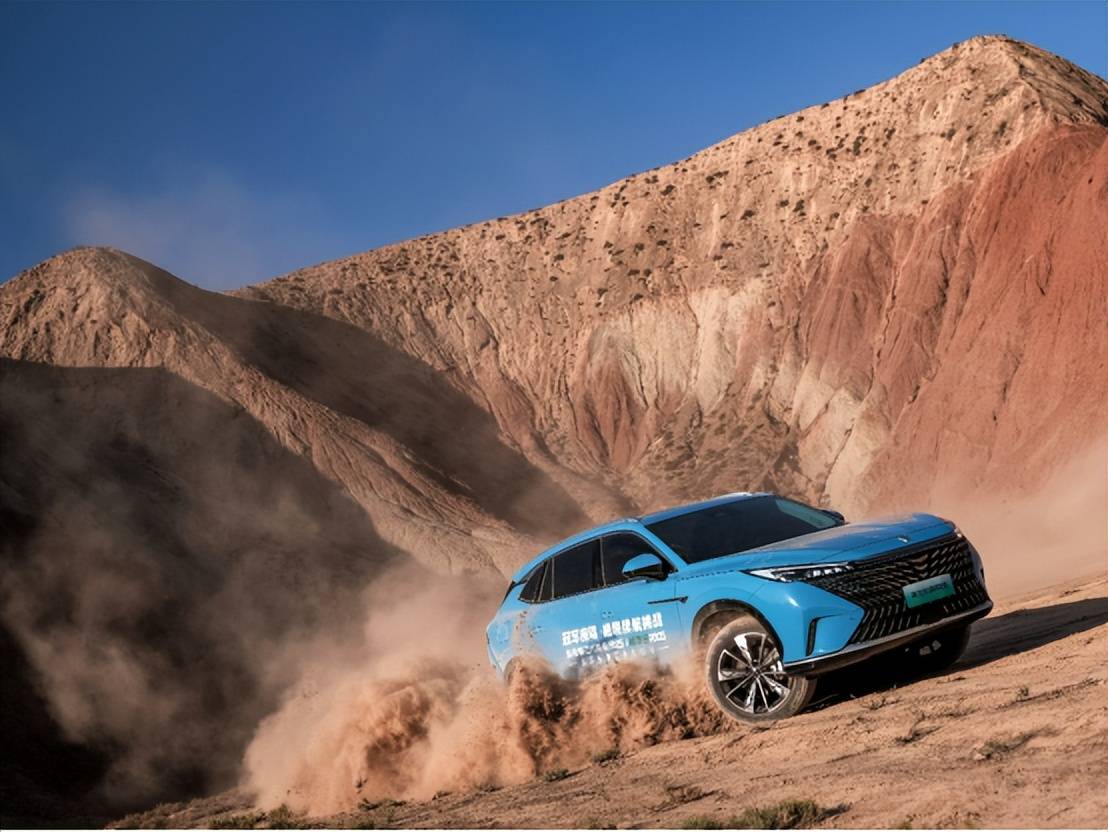 每分钟新增83位用户 全新第三代荣威RX5/超混eRX5预售2小时订单破万_搜狐汽车_搜狐网