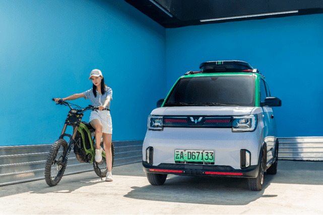 宏光MINIEV家族炫酷集结！GAMEBOY大玩具空降你的城开启昆明潮玩之旅_搜狐汽车_搜狐网