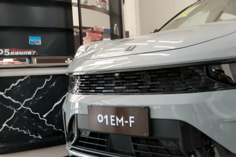 领克01 EM-F静态解析 智能电混技术加持 综合油耗仅4.88L_搜狐汽车_搜狐网