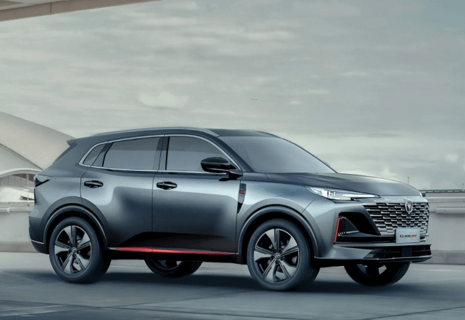 长安第二代CS55 PLUS对比传祺GS4，年轻人钟爱的两款车该怎么选_搜狐汽车_搜狐网