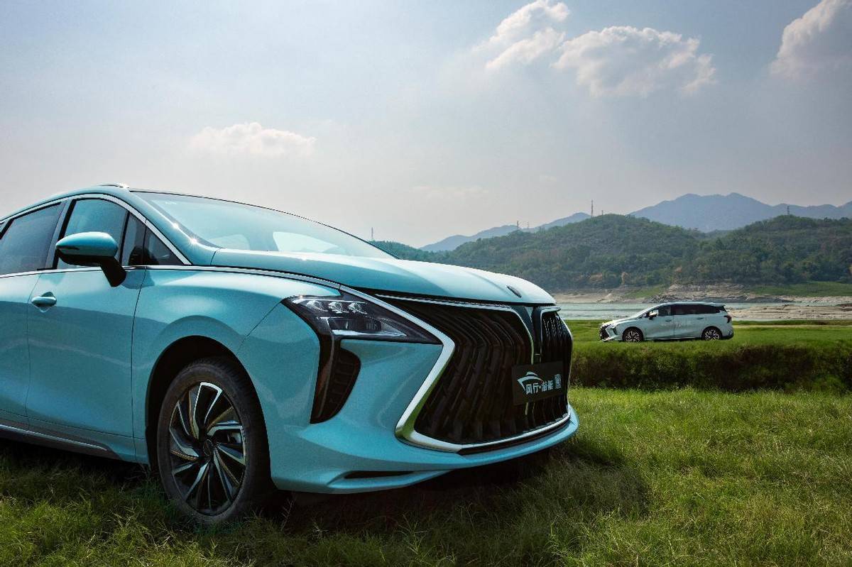 十五万级的七座MPV，舒适与空间兼得，更有五星安全车身认证_搜狐汽车_搜狐网