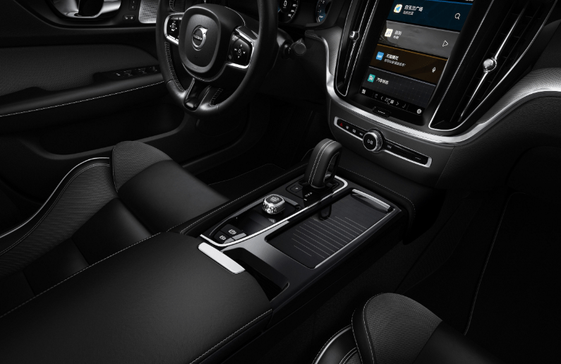 BBA挑花眼？降价6万,入门2.0T,兼顾操控安全沃尔沃S60值得入手_搜狐汽车_搜狐网