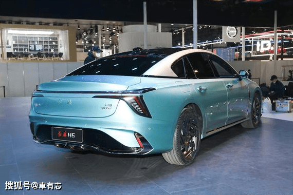 红旗H6正式亮相广州车展，轿跑造型+中置双排气，2.0T+8AT_搜狐汽车_搜狐网