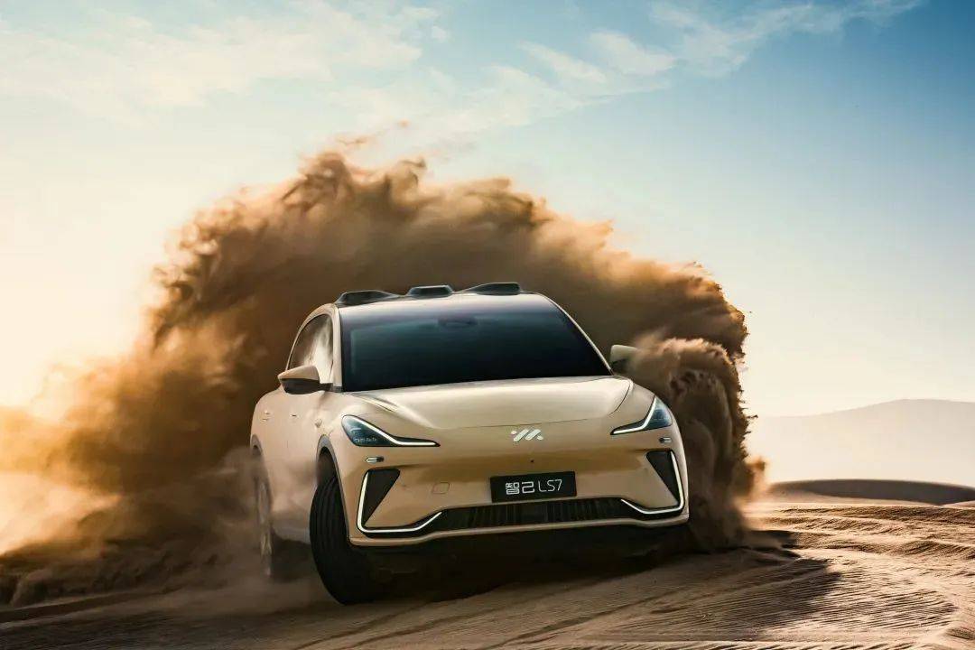 硬刚蔚来ES7和宝马X5，智己LS7破局中大型豪华SUV市场_搜狐汽车_搜狐网