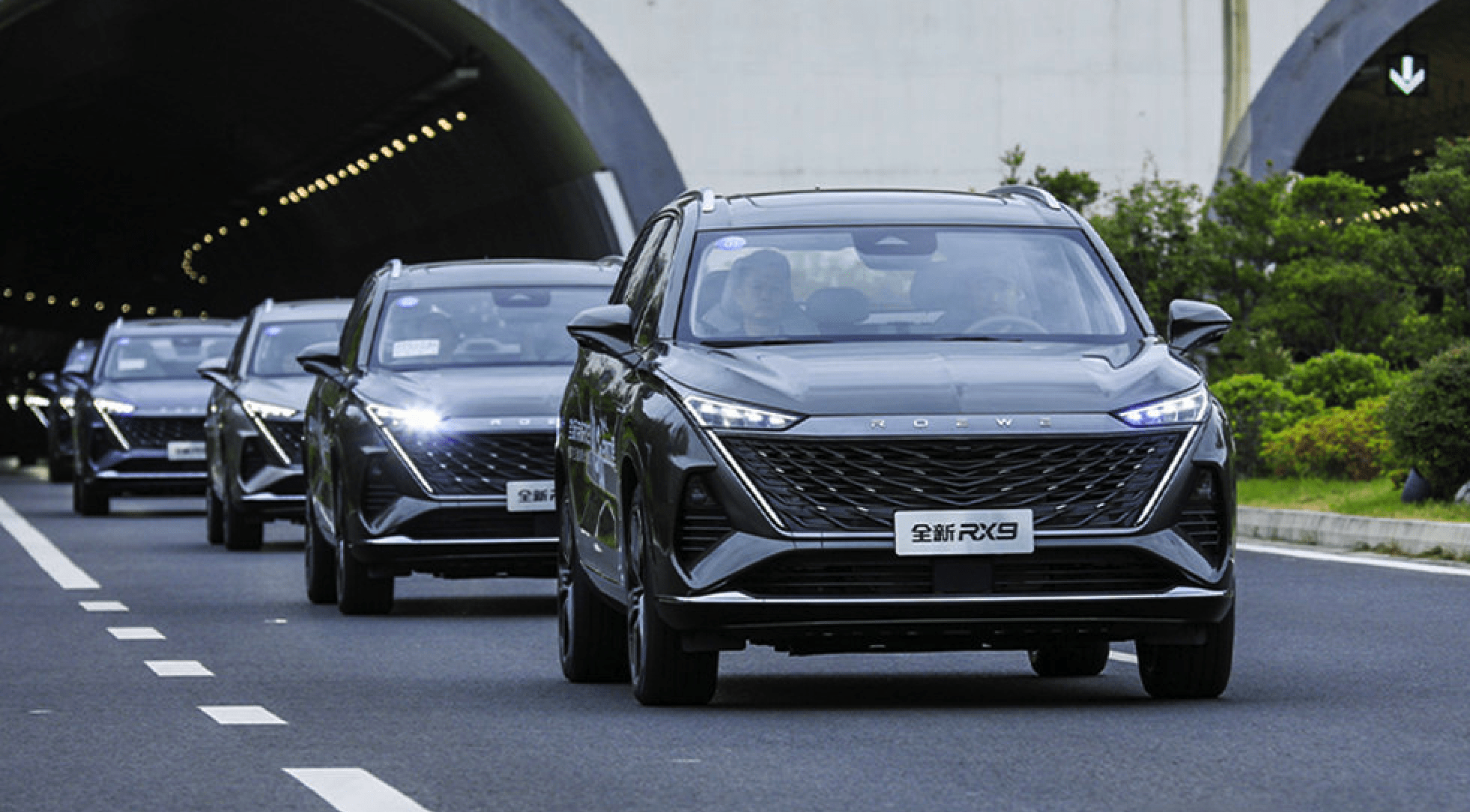 最有可能PK掉合资？荣威RX9即将来袭 搭2.0T+9AT！_搜狐汽车_搜狐网