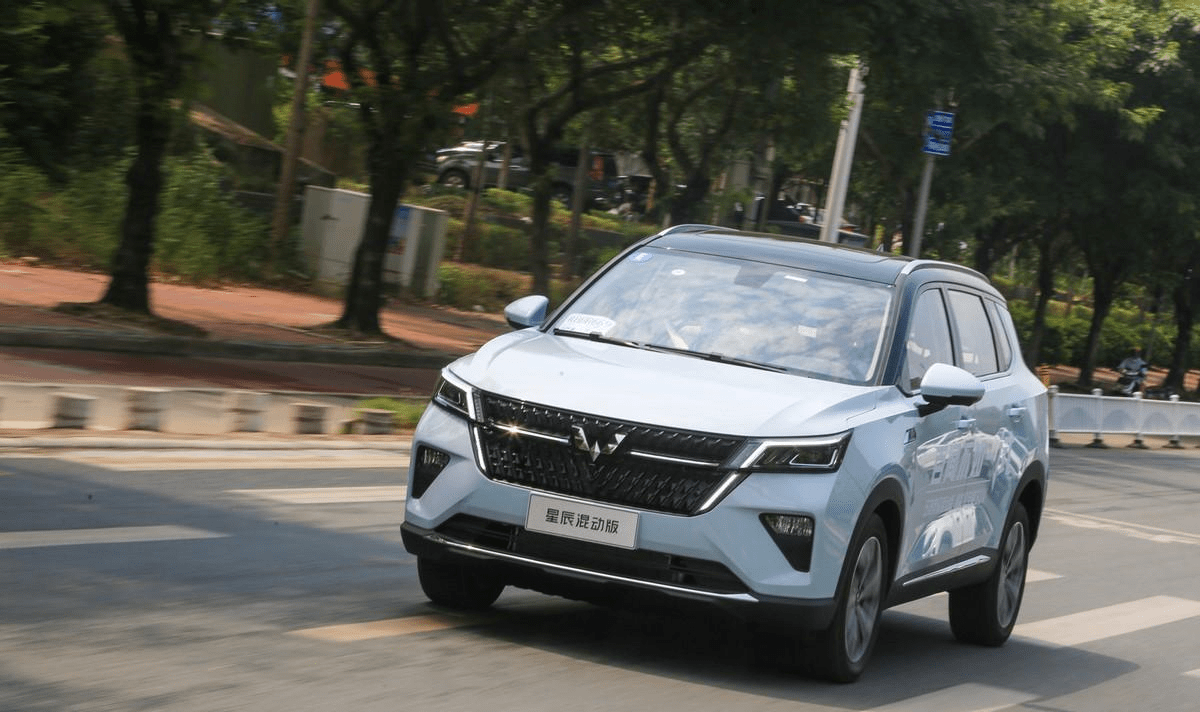 手握10万买suv,五菱星辰混动版给你带来不一样的惊喜 搜狐汽车 搜狐网