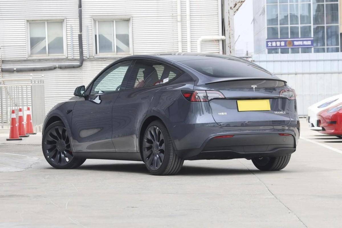 30多万想买电车，岚图FREE、蔚来ES6、Model Y谁才是最佳选？_搜狐汽车_搜狐网