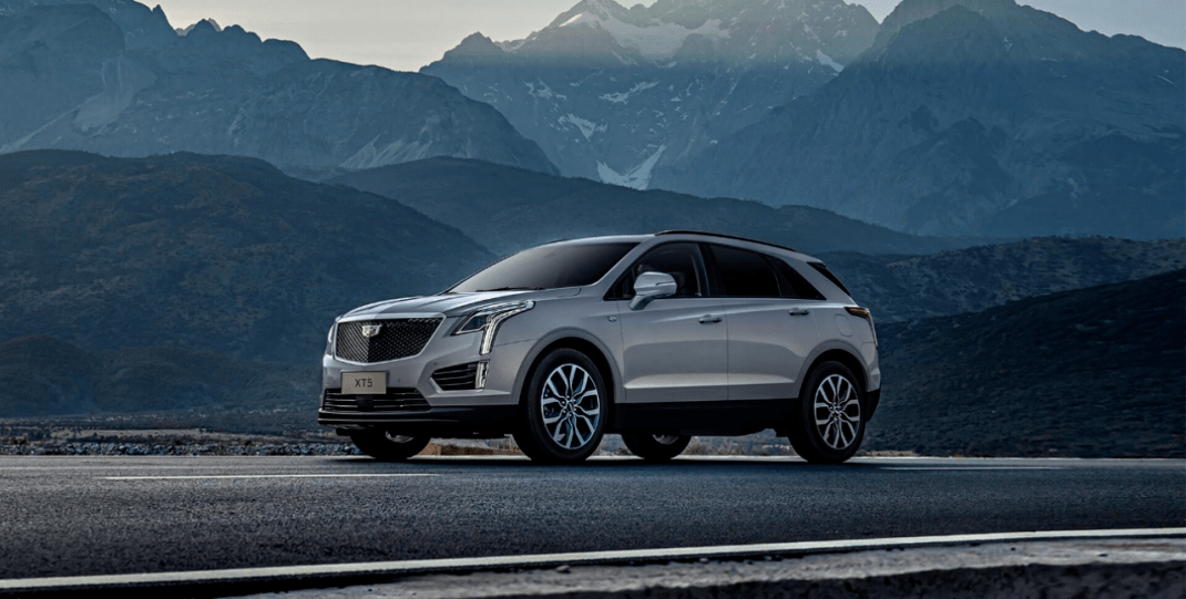 “道中遇雨”的2022豪华车市，“勇敢者”凯迪拉克做对了什么？_搜狐汽车_搜狐网