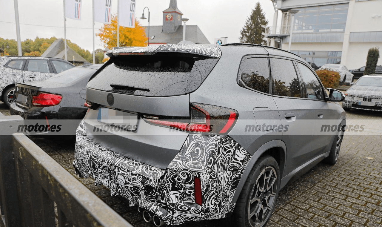 性能史上最强 全新宝马X1 M35i谍照曝光 搭载高功率2.0T发动机_搜狐汽车_搜狐网