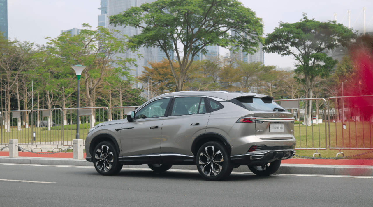 各方面都有进步！NVH大有惊喜！ 试驾全新第三代荣威RX5！_搜狐汽车_搜狐网