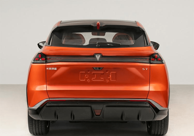 长安深蓝C673申报图曝光 定位中型跨界SUV_搜狐汽车_搜狐网