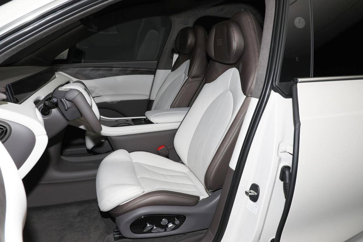 30.98-45.98万，就能入手的中大型SUV，搭载世界级动力和底盘_搜狐汽车_搜狐网