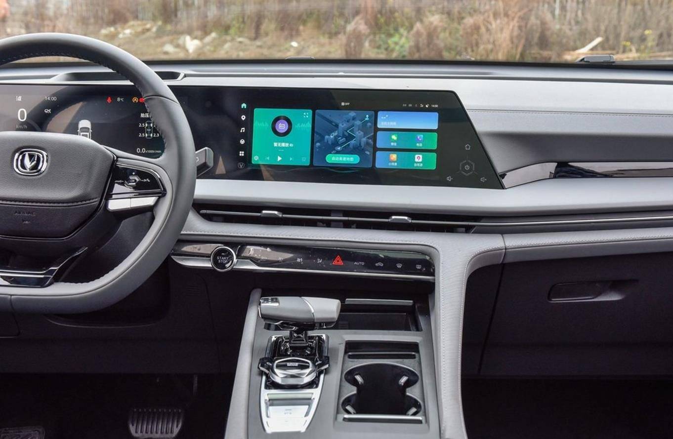 “12万豪华平替”底气何在？试完全新第三代荣威RX5秒懂_搜狐汽车_搜狐网