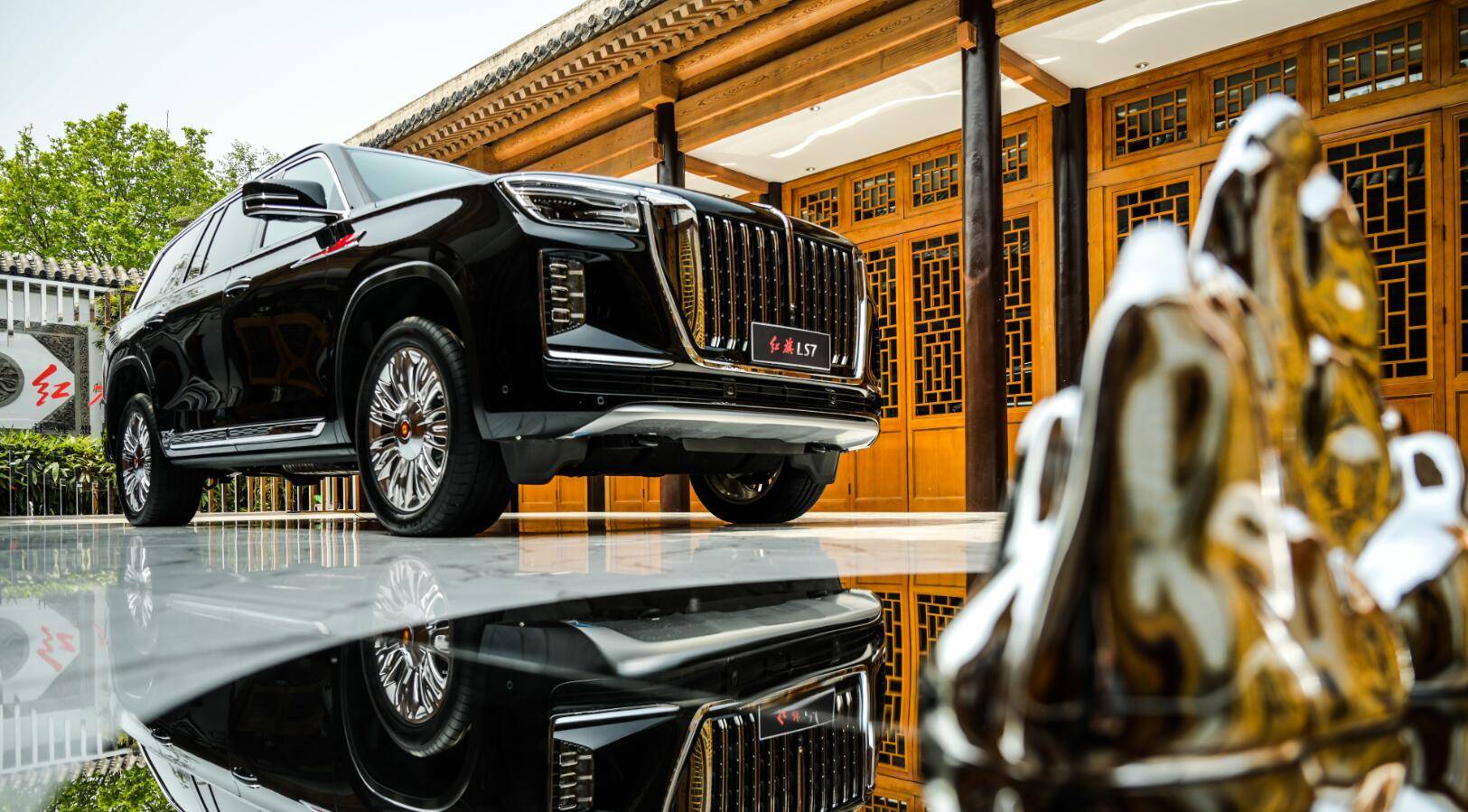 起售价136.58万元，搭4.0T V8发动机，红旗LS7有多“壕”_搜狐汽车_搜狐网