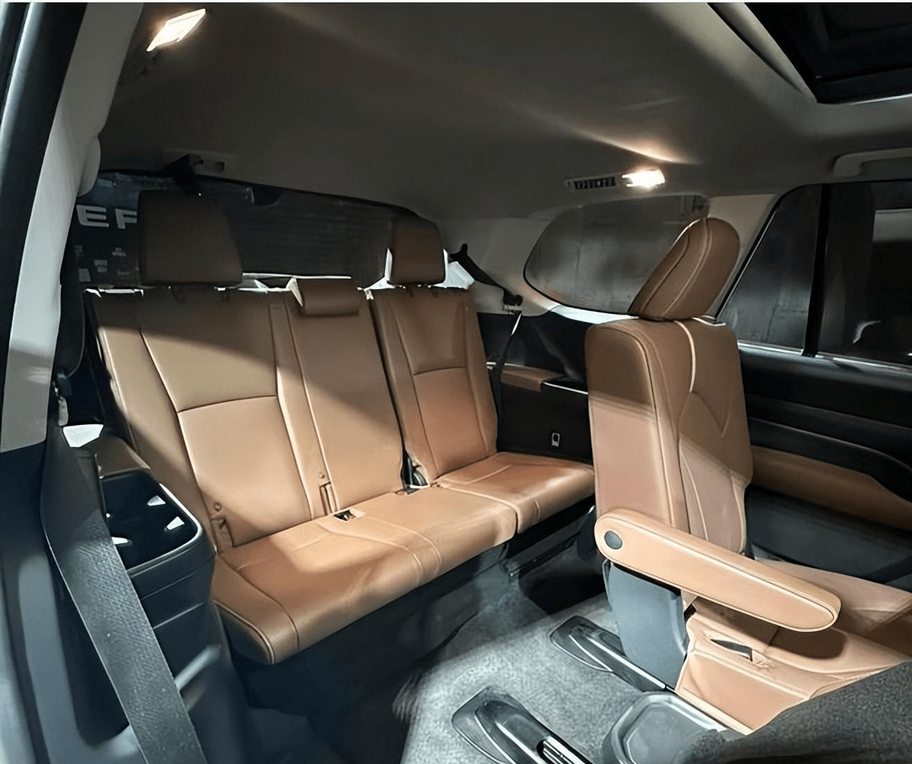 加长版汉兰达官宣亮相！大七座空间比肩MPV，搭载2.4T混动又要火_搜狐汽车_搜狐网