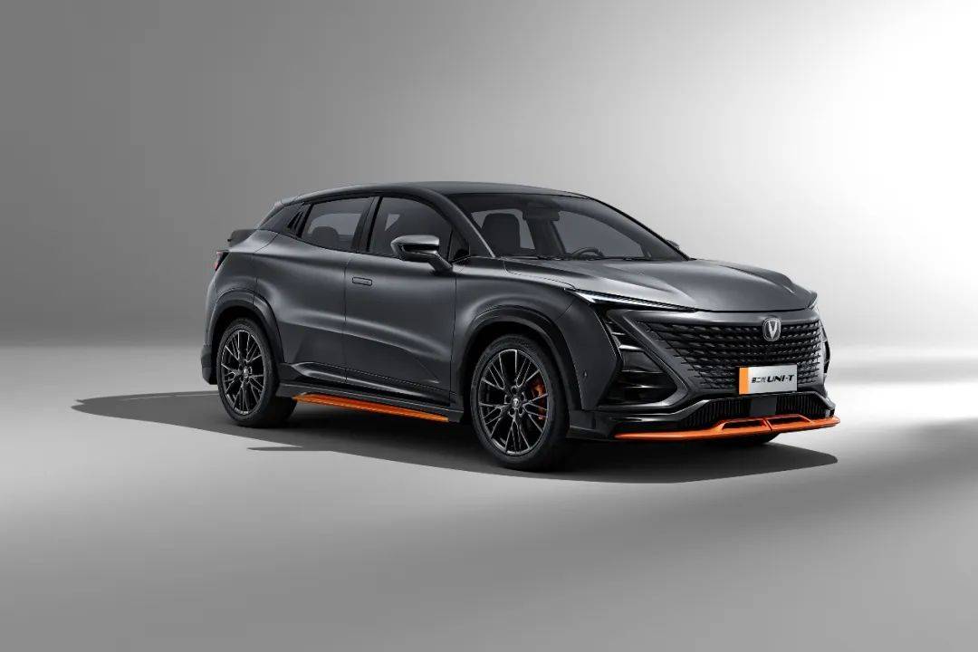 11.59万起，升级8155，长安第二代UNI-T上市！_搜狐汽车_搜狐网