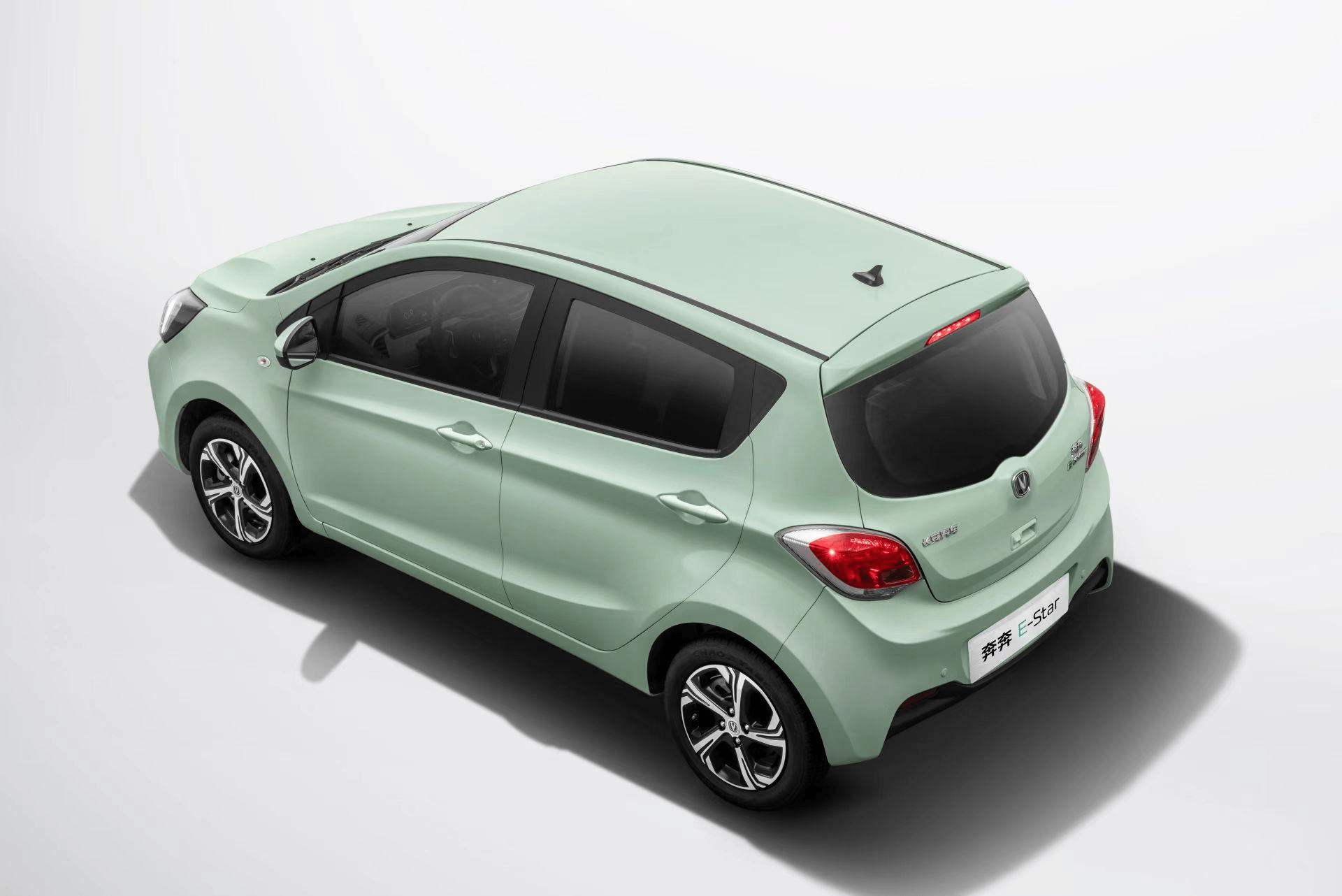 再次接受订单，长安奔奔E-Star多彩款回归，7.89万元起售_搜狐汽车_搜狐网