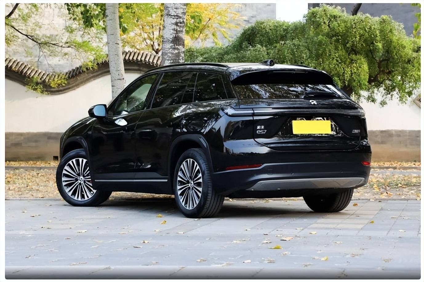 新晋“A+优等生”，ES7和X5谁更够格？_搜狐汽车_搜狐网