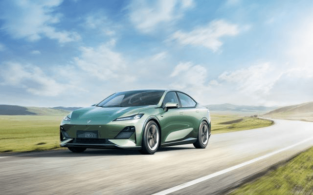 2月交付4103辆，长安深蓝SL03涨价后销量下滑33%_搜狐汽车_搜狐网