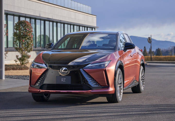 新势力与老江湖PK：蔚来ES6对比全新雷克萨斯RZ_搜狐汽车_搜狐网