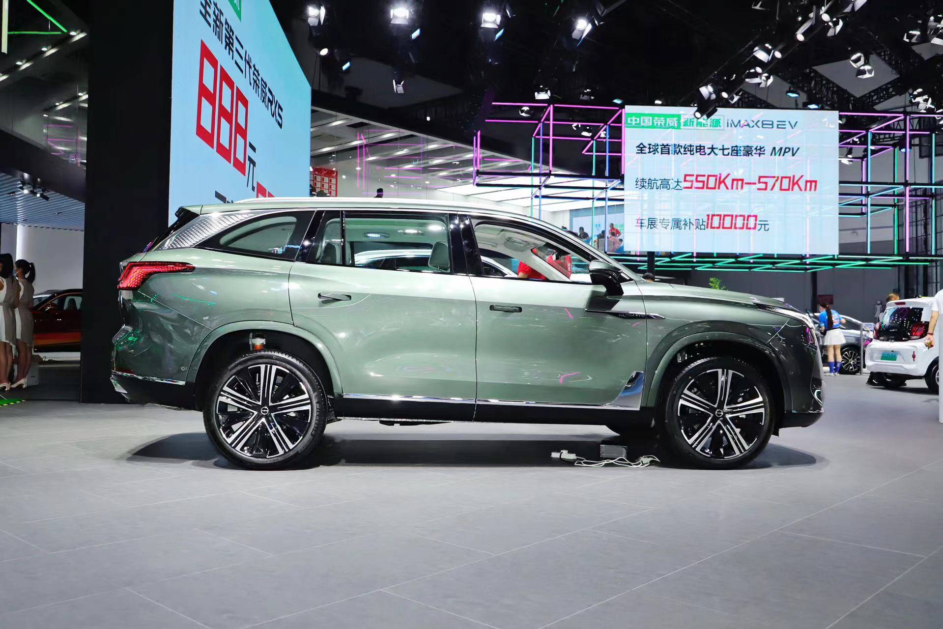荣威RX9定位六座中型SUV，17.58万元起售，个人推荐优享版_搜狐汽车_搜狐网