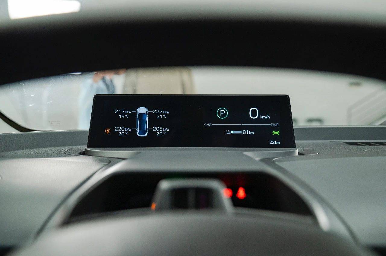 bZ3公布价格16.98万元起，详解丰田全球首款纯电轿车_搜狐汽车_搜狐网