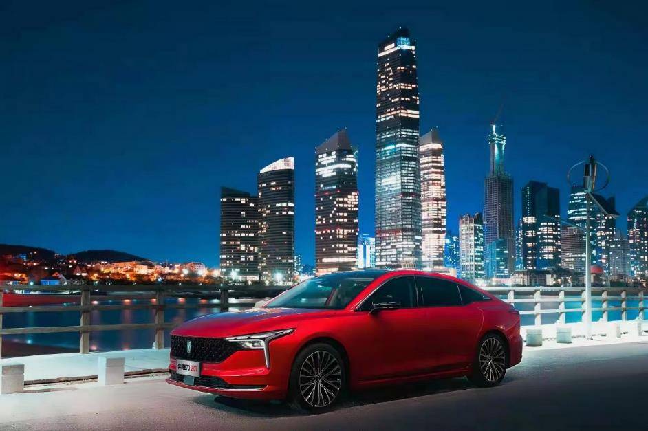 媲美家与五星级酒店般的舒适 解析奔腾B70 6A级舒适座舱_搜狐汽车_搜狐网