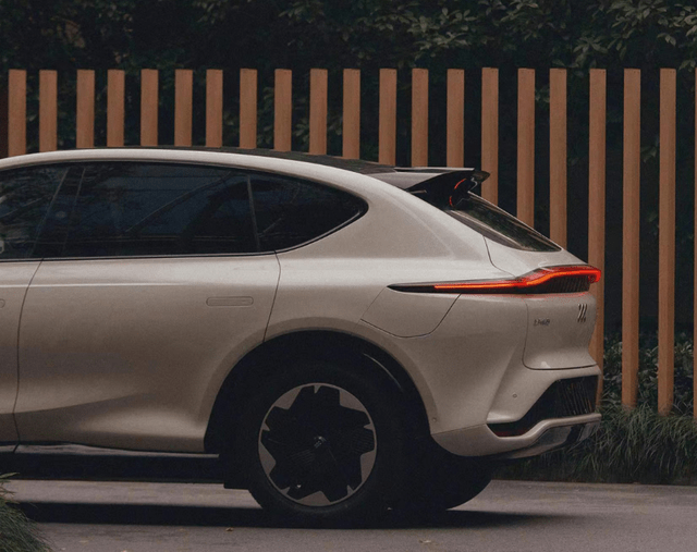 35万 ,理想L7和智己LS7买谁？七点对比_搜狐汽车_搜狐网