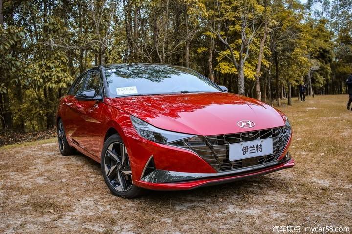 “韩系价格战”打响，7.48万买合资紧凑型家轿，伊兰特真香？_搜狐汽车_搜狐网