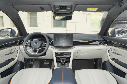 智能电动时代，零跑C11和宋PLUS EV谁是卷王？_搜狐汽车_搜狐网